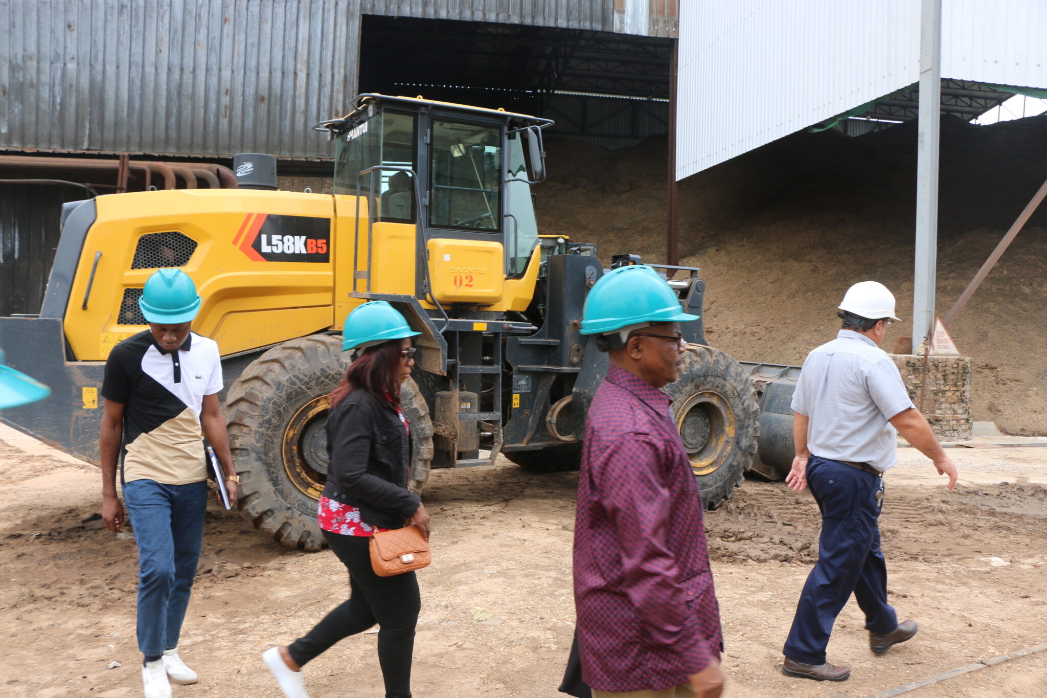 La FEC à la Rencontre de la Compagnie Sucrière de Kwilu Ngongo (CSKN) - Fédération des ...